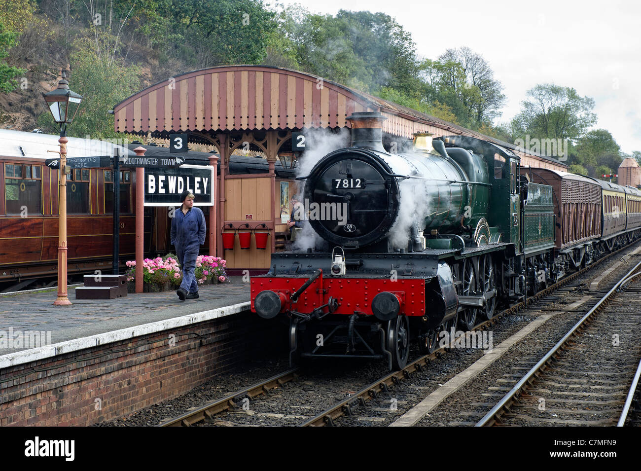 GWR Manor Class No 7812 Erlestoke Manor Steam Locomotive at Bewdley ...