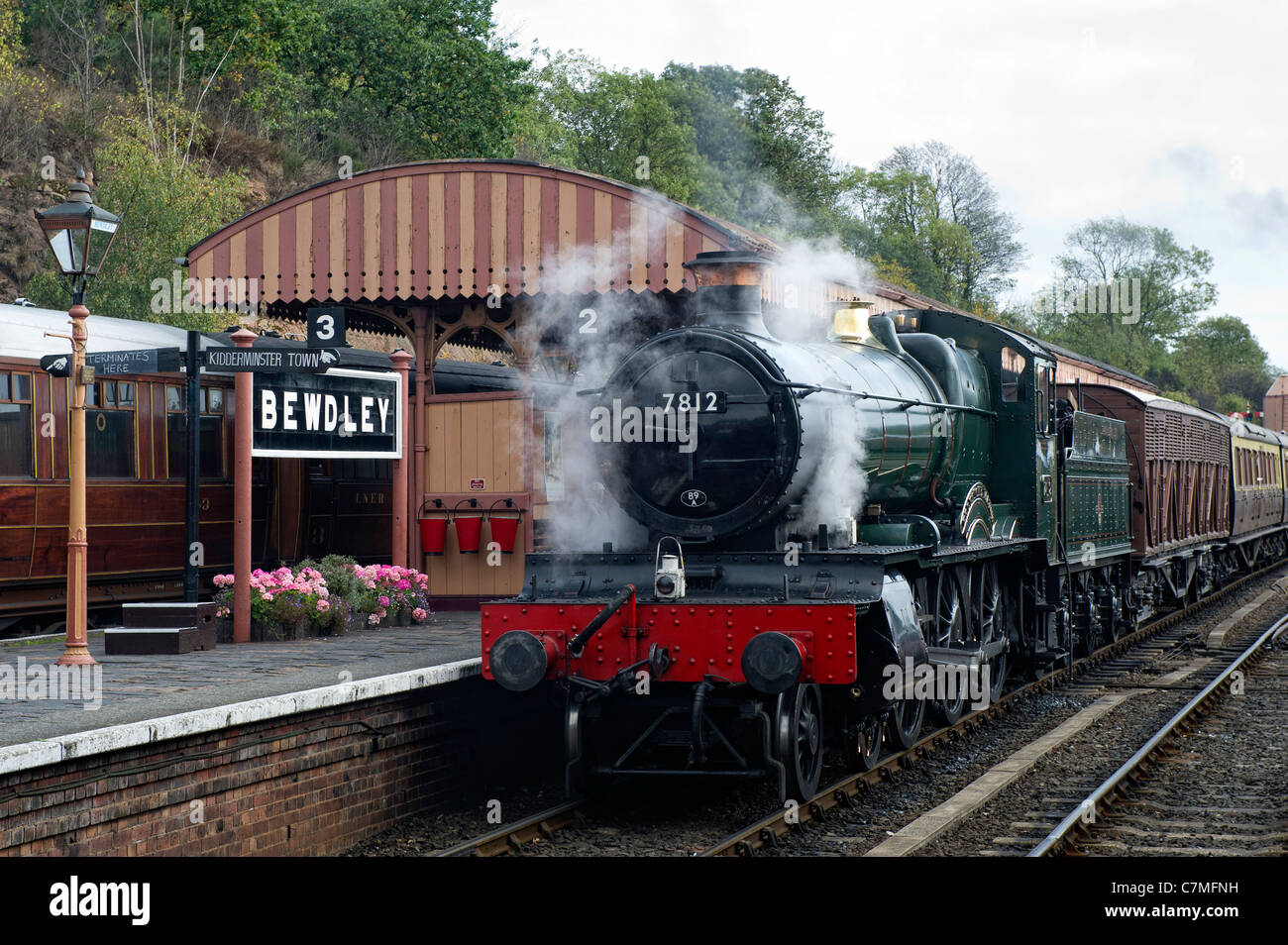 GWR Manor Class No 7812 Erlestoke Manor Steam Locomotive at Bewdley ...
