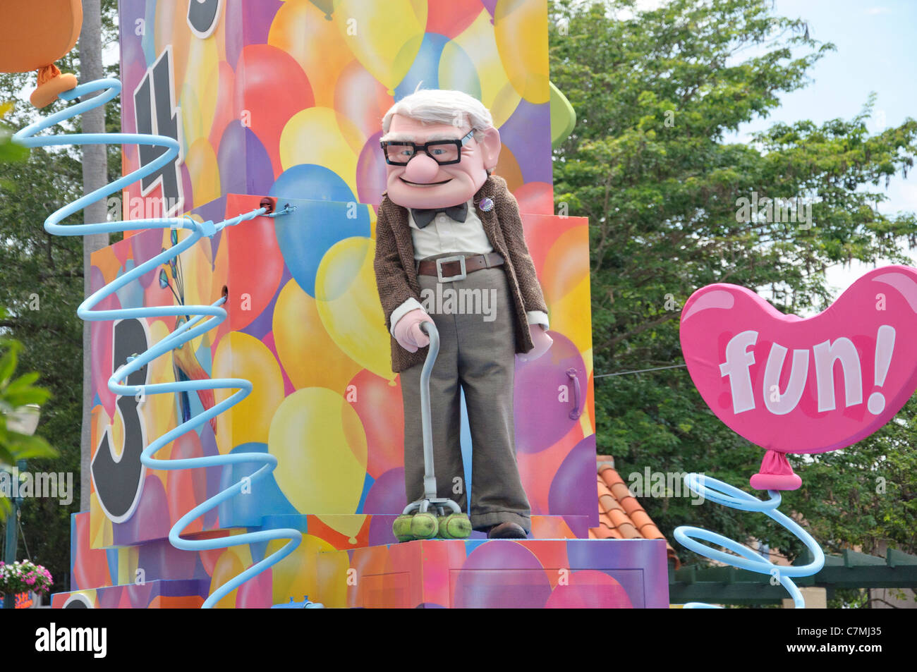 carl from up in the disney pixar countdown to fun parade in walt disney ...