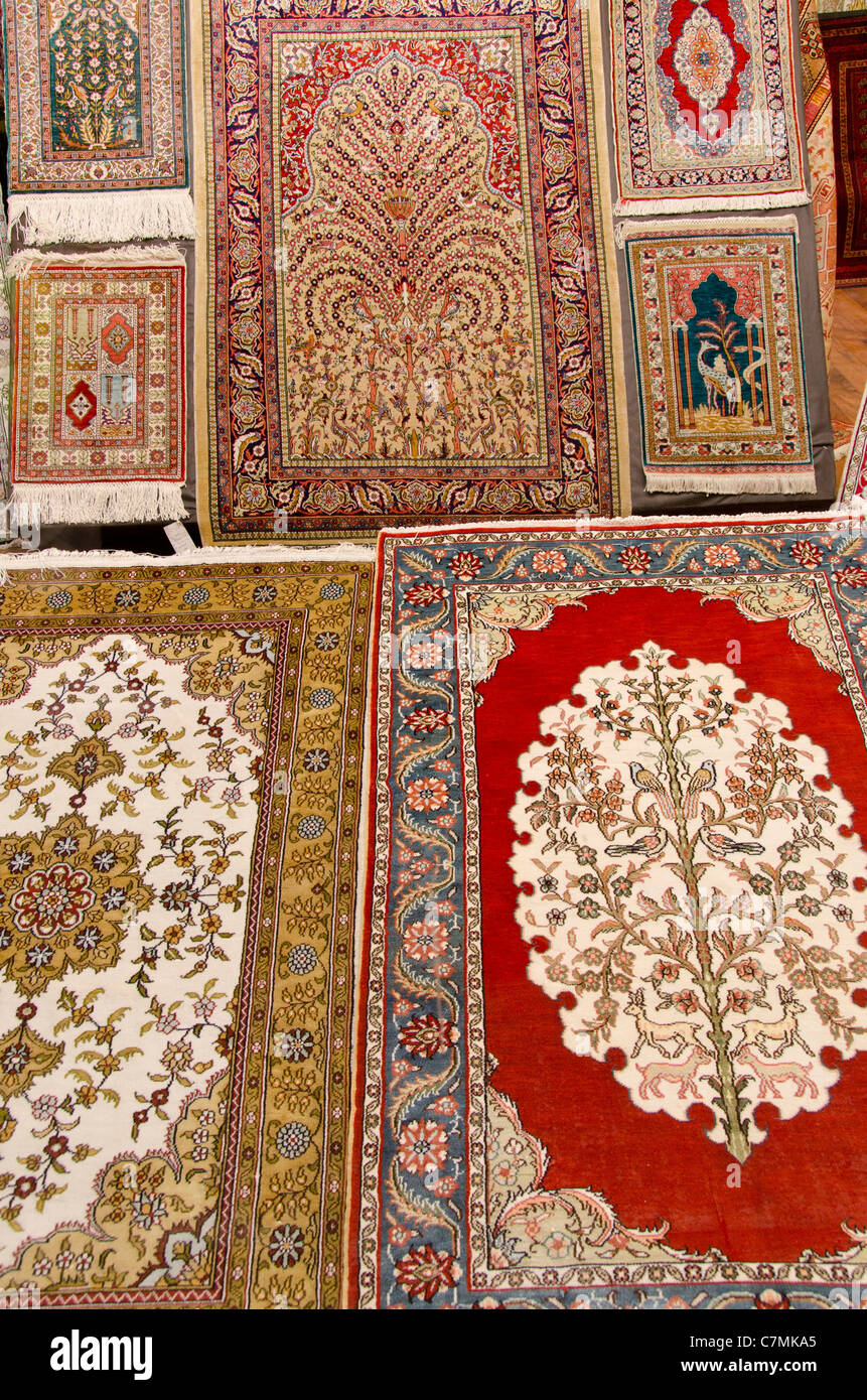 Turkish carpet store hi-res stock photography and images - Alamy