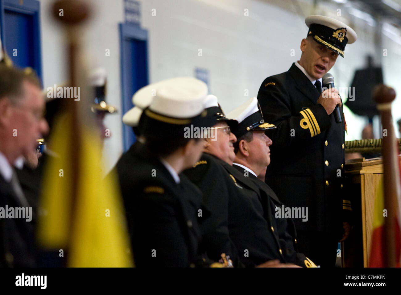 Change of command ceremony hi-res stock photography and images - Alamy