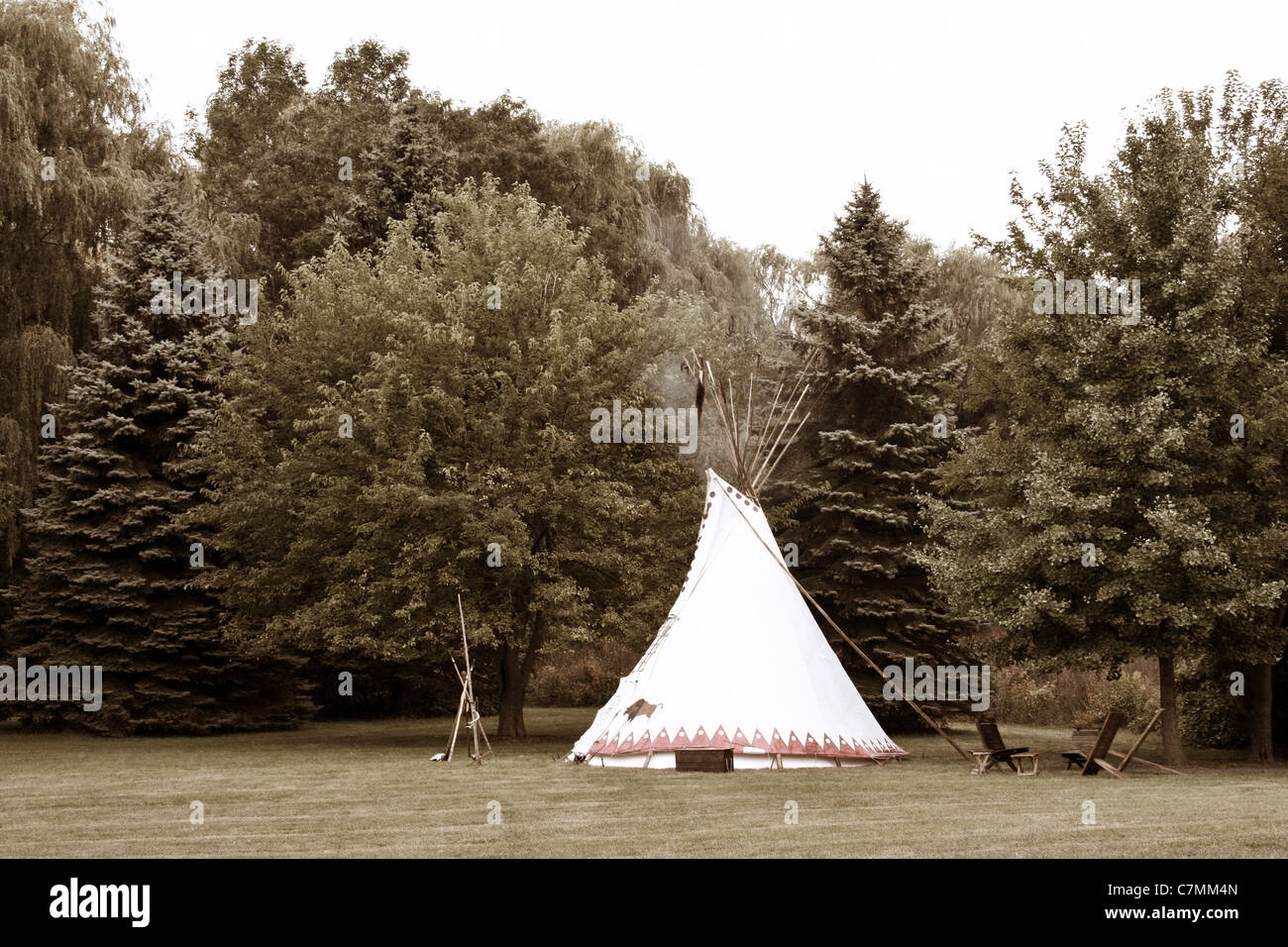 Lakota Sioux Tipi with smoke escaping from the top Stock Photo - Alamy
