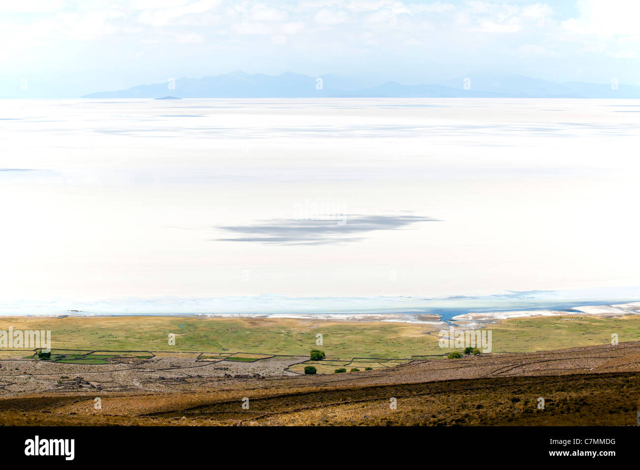 View from the mountainside above Coqueza, Uyuni Salt Lake, Bolivia ...
