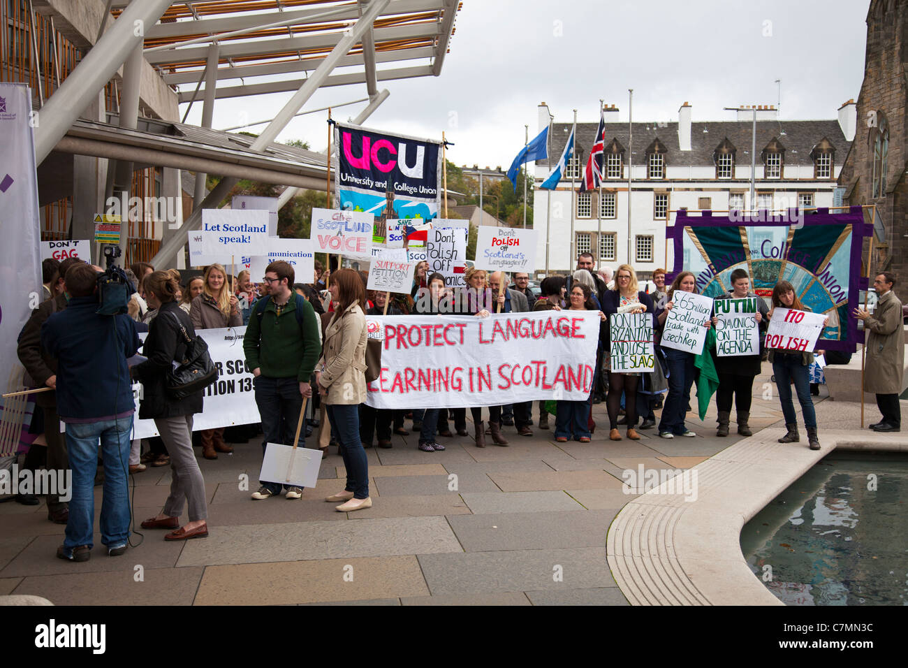 Protest Outside Parliament, Edinburgh, Scotland. Against abolition of ...