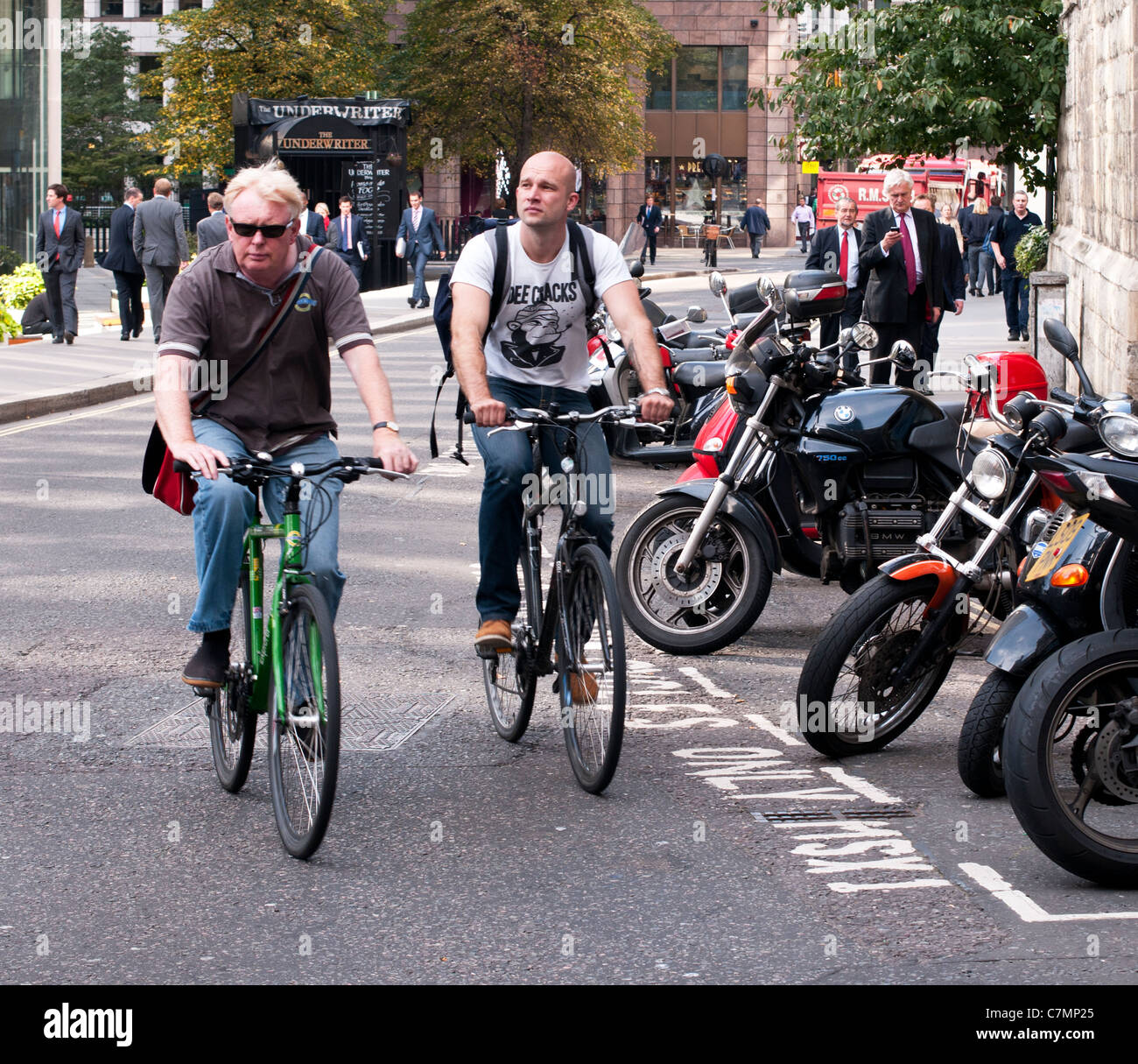 Cyclists cyclist hi-res stock photography and images - Alamy