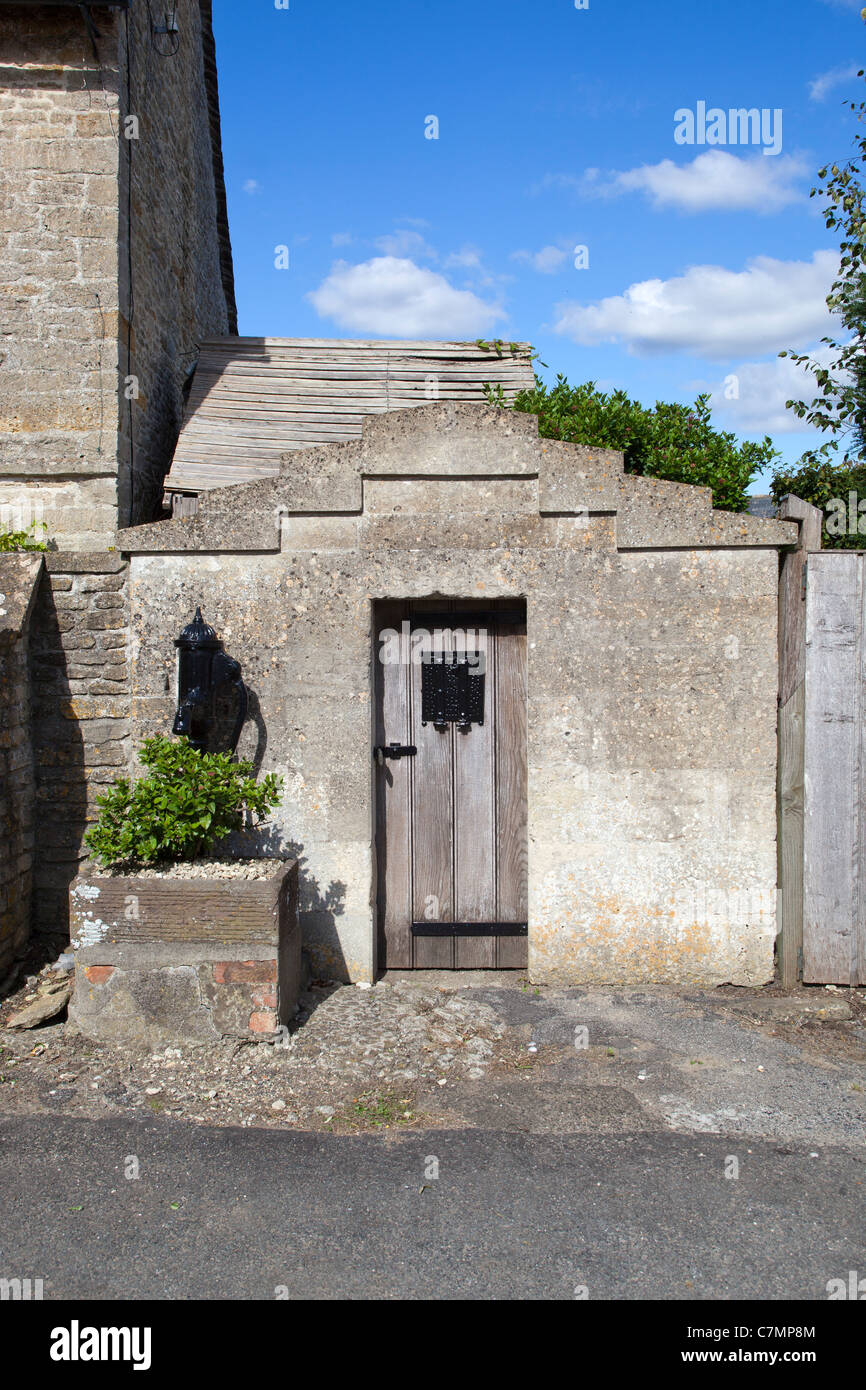 The Old Village Lock Up or Blind House at Luckington Wiltshire Stock ...