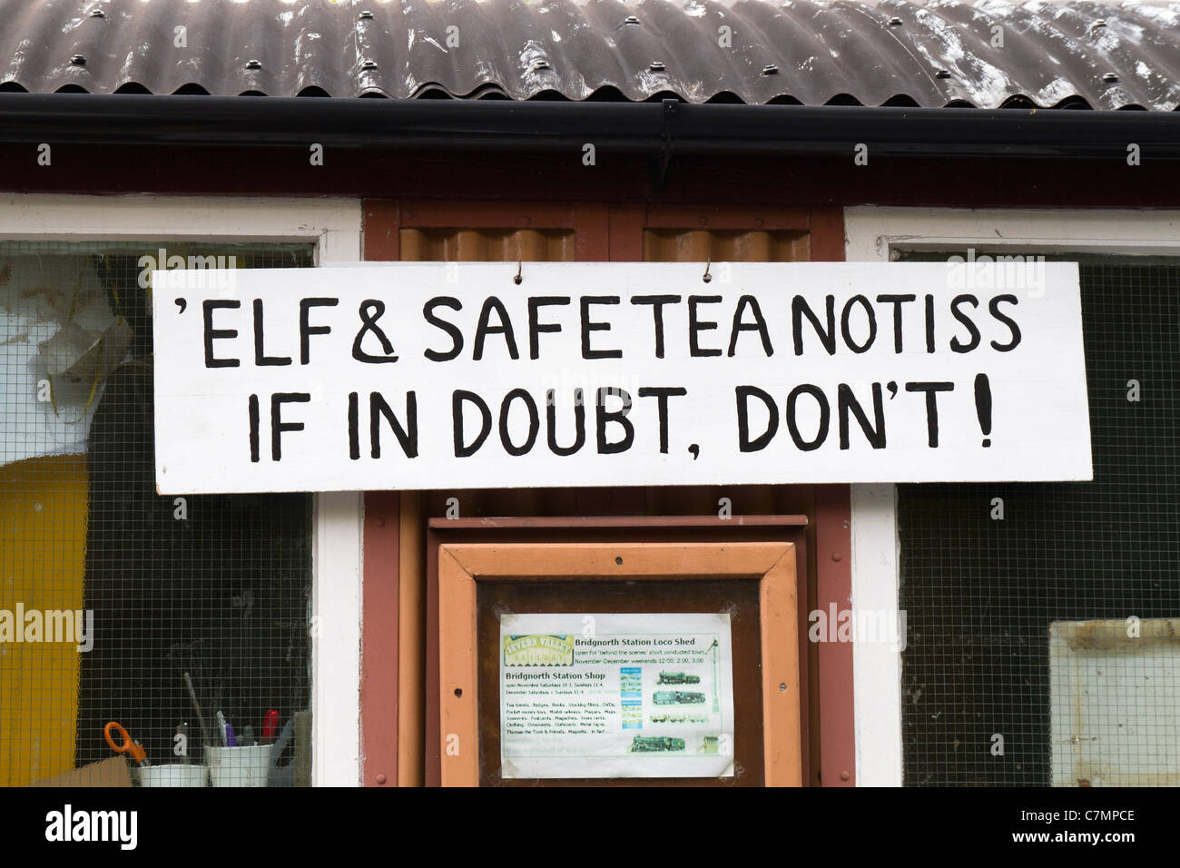 Funny signs uk hi-res stock photography and images - Alamy