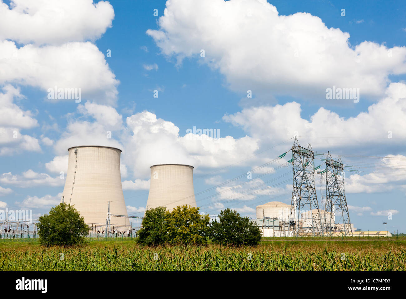 Nuclear power station Stock Photo - Alamy