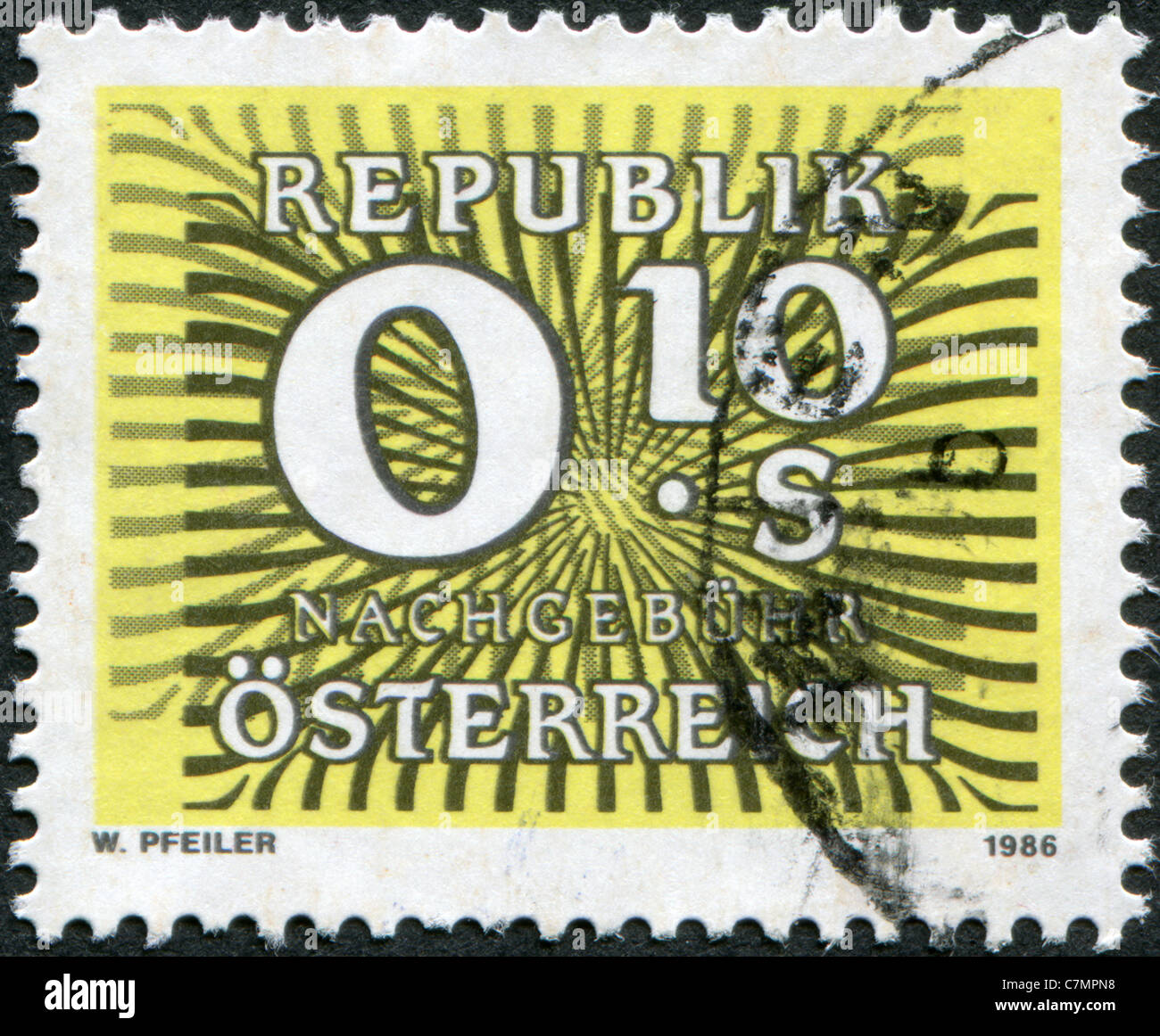 Postage stamp austria hi-res stock photography and images - Alamy