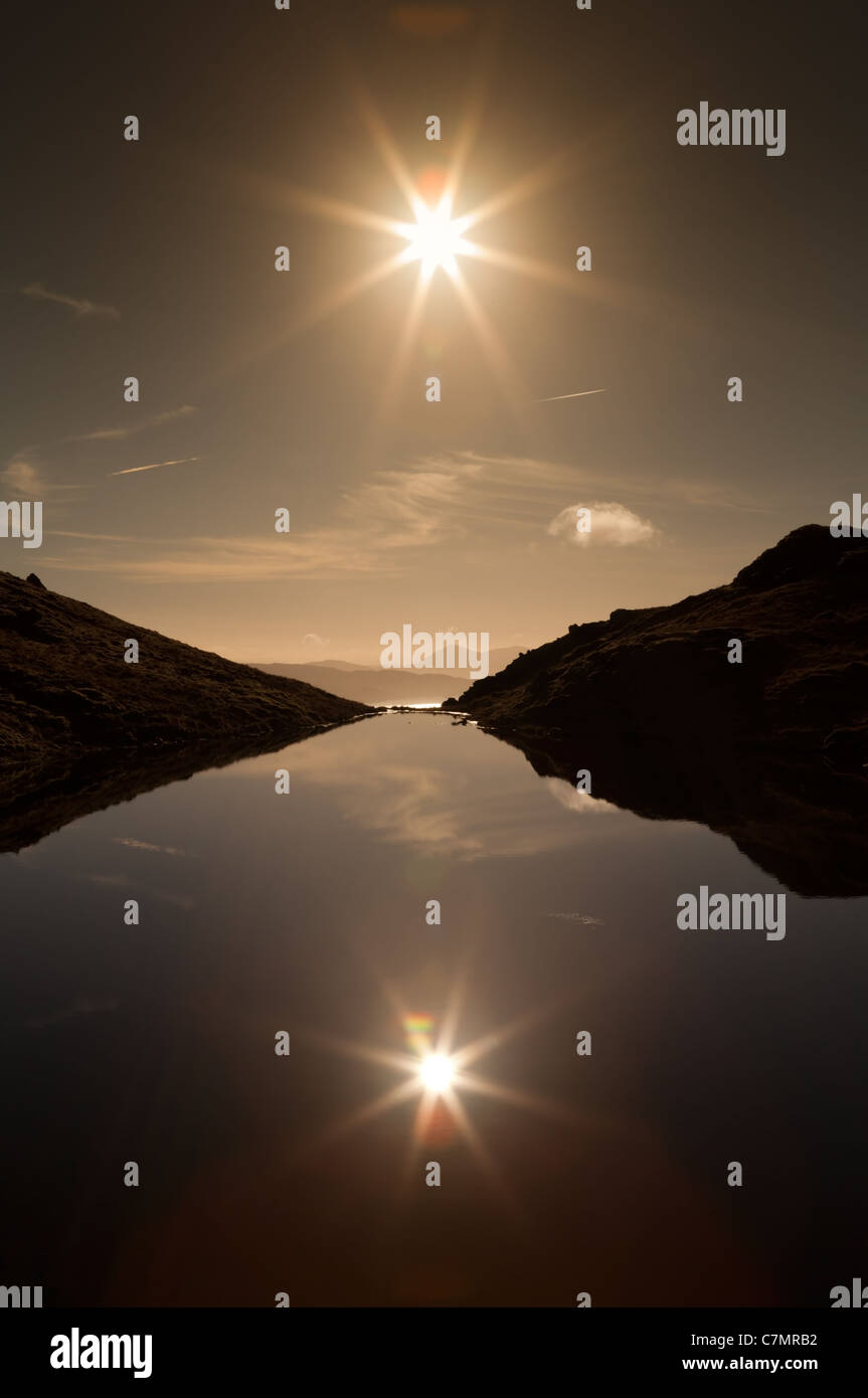 Infinity reflection mirror hi-res stock photography and images - Alamy