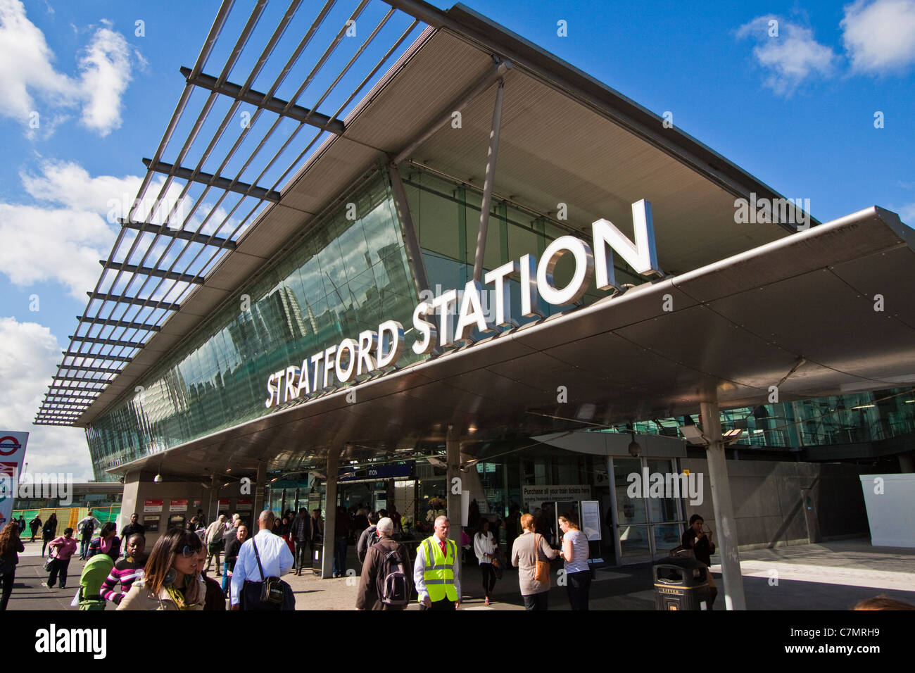 Stratford tube station hi-res stock photography and images - Alamy