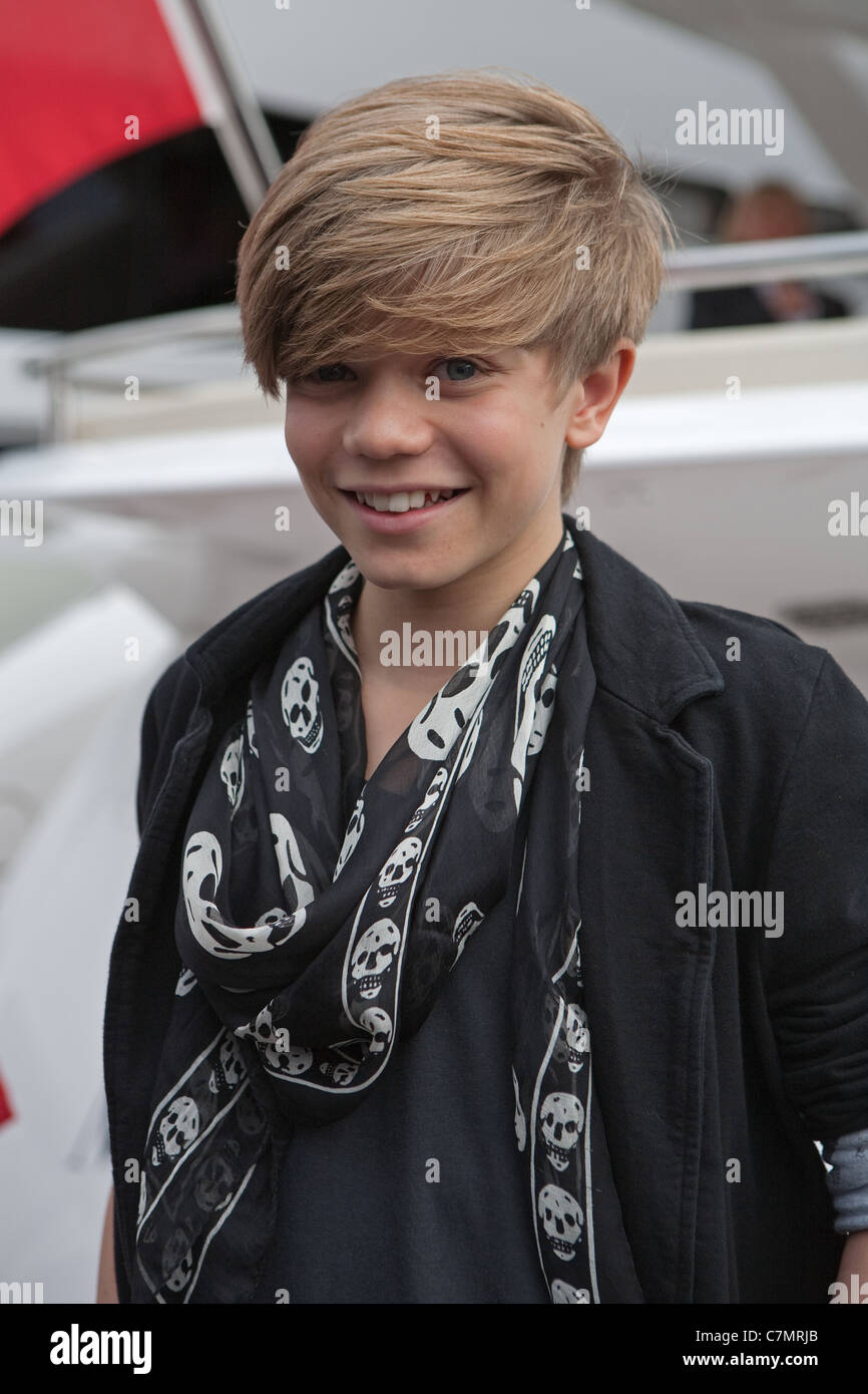 Ronan Parke at the Southampton boat show on the Sunseeker stand Stock ...