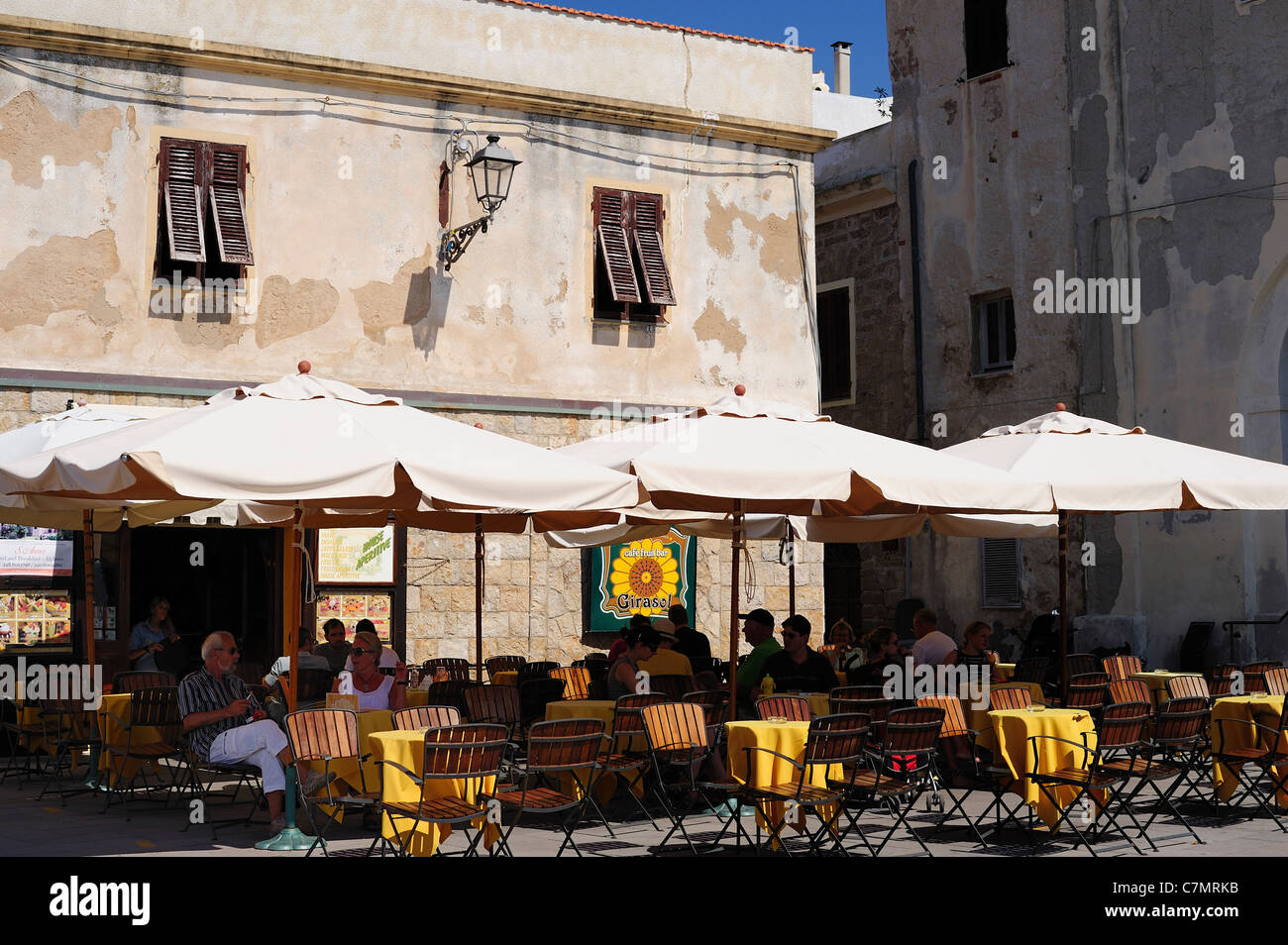Alghero street sardinia hi-res stock photography and images - Alamy