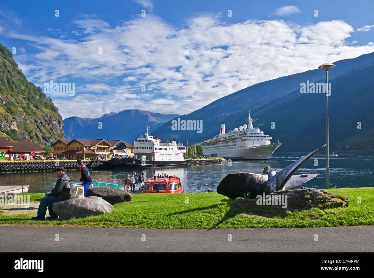 View of Flåm harbour with Fjord1 car ferry Fjaerlandsfjord & Fred Olsen ...