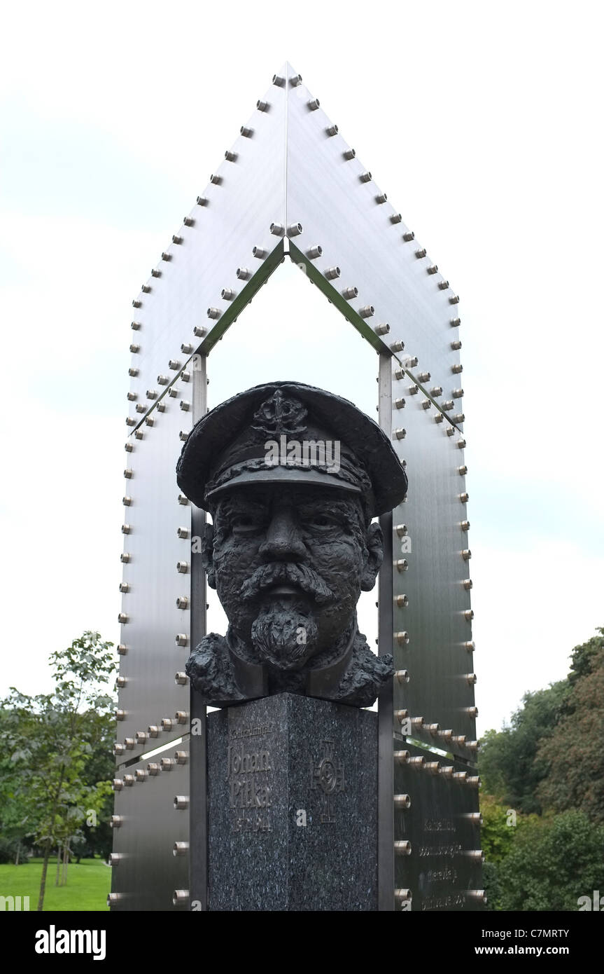 Memorial tallinn hi-res stock photography and images - Alamy