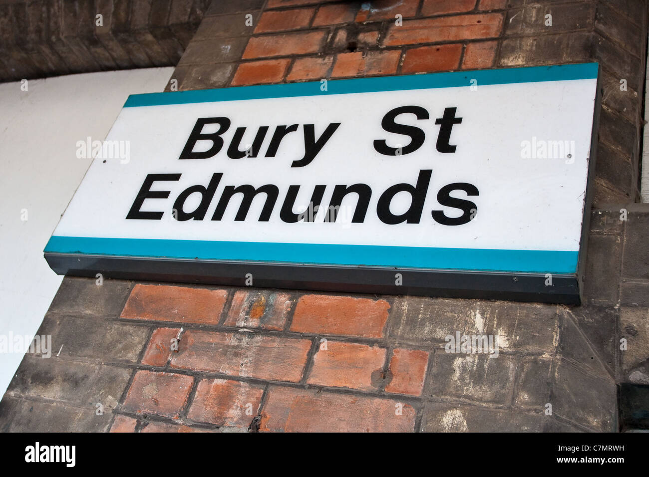 Bury station hi-res stock photography and images - Alamy