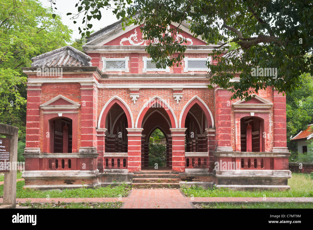 Sala daeng hi-res stock photography and images - Alamy
