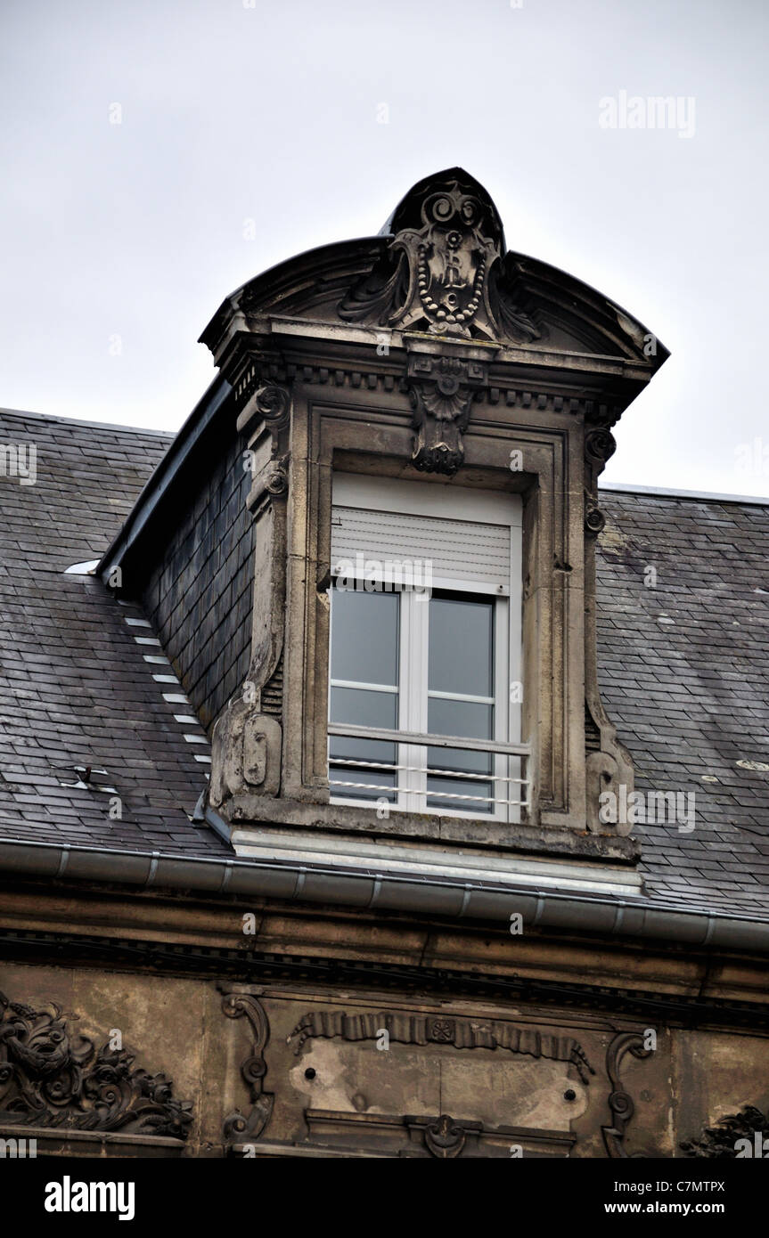 French attic room window hi-res stock photography and images - Alamy