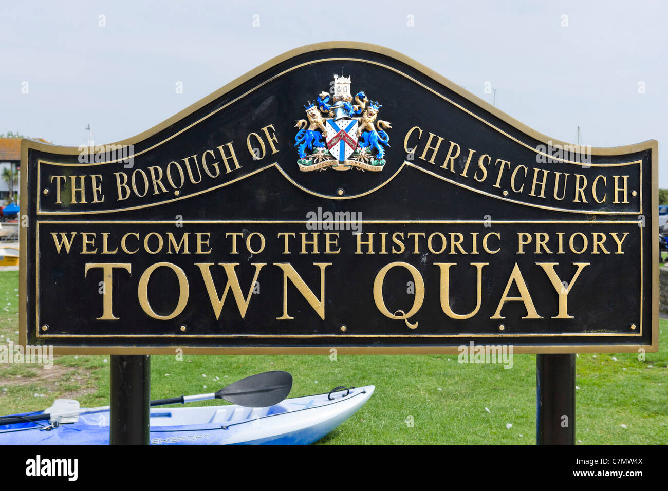 Town quay sign hi-res stock photography and images - Alamy