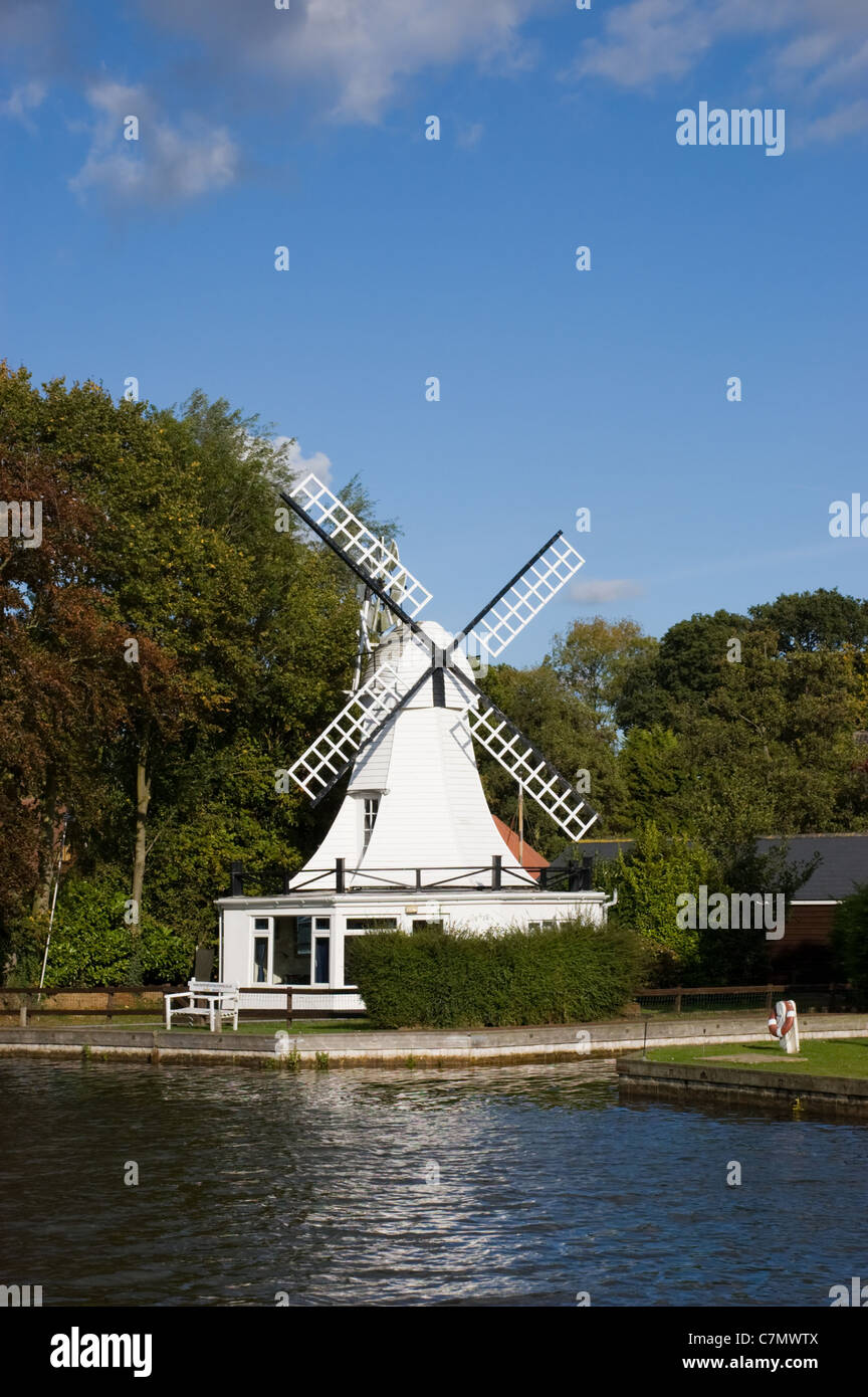 Windmill beside river hi-res stock photography and images - Alamy