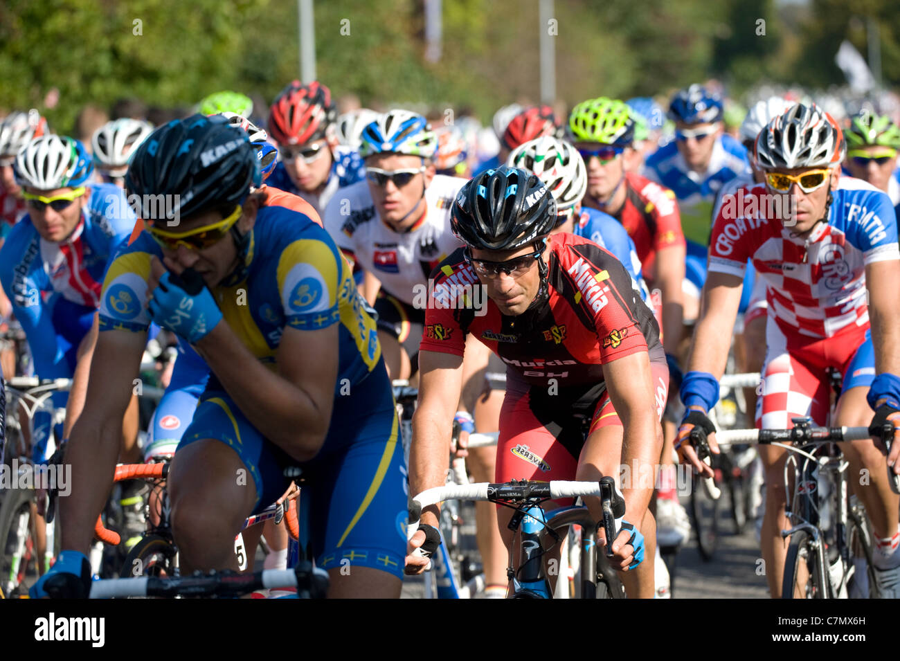 World championships cycle racing hi-res stock photography and images ...