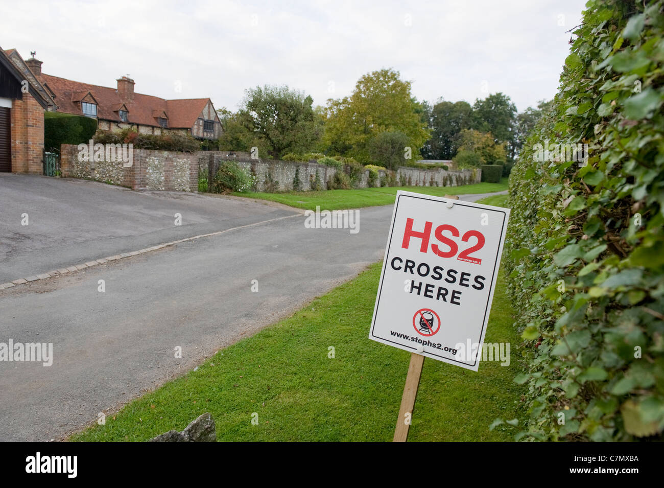 HS2 protest signs at Chapel Farm, Hyde End, in the Chilterns Stock ...