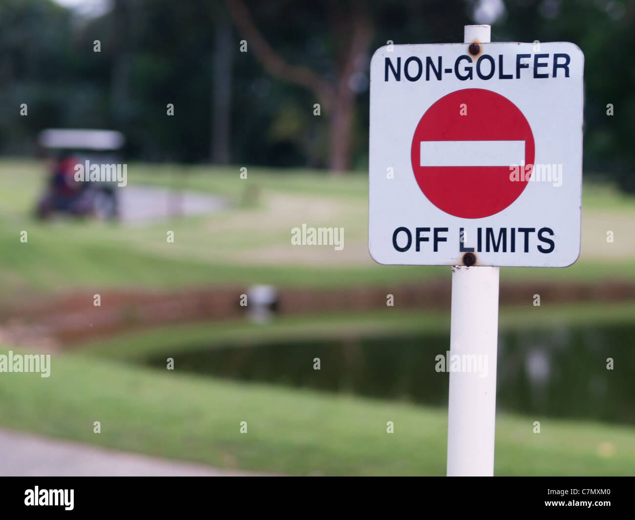 Golf course sign Stock Photo - Alamy