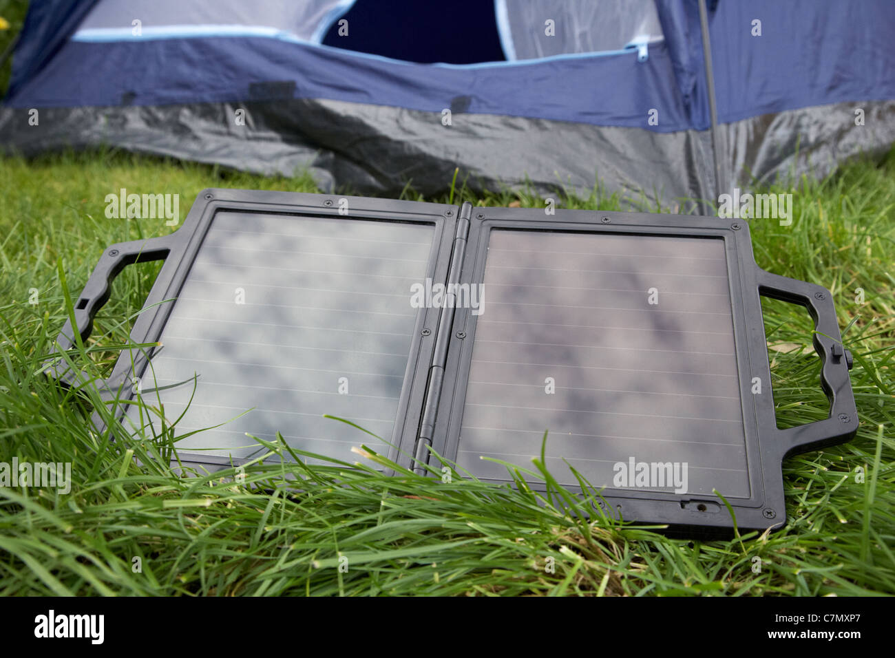 Solar panel tent hi-res stock photography and images - Alamy