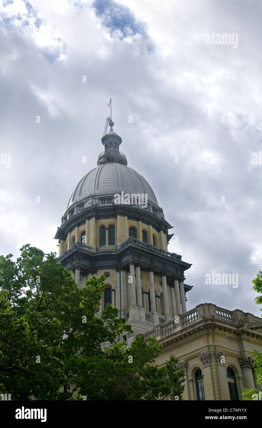 Illinois state capitol building hi-res stock photography and images - Alamy