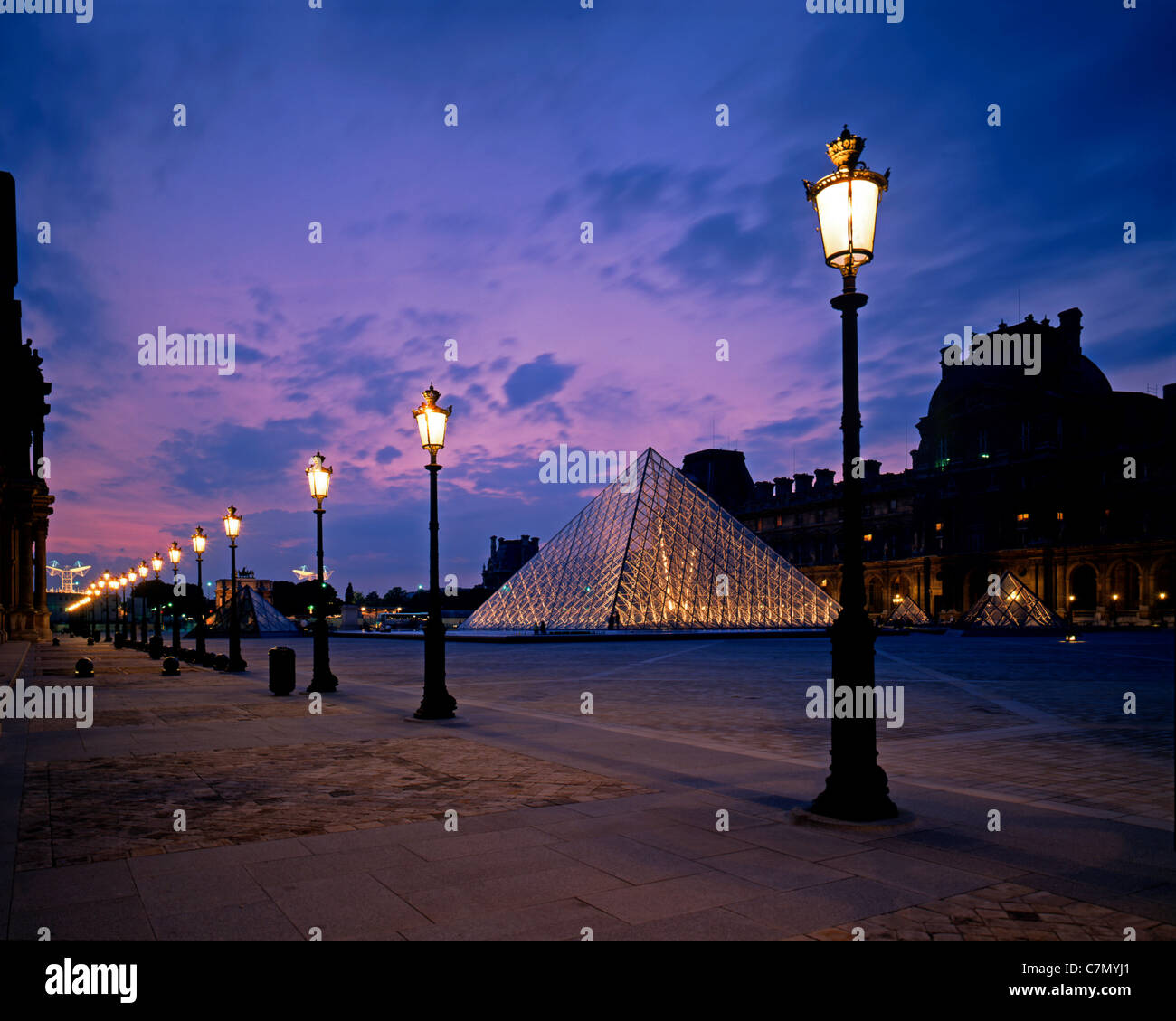 Louvre Museum, Night View of Pyramid, Dusk, evening, twilight ...