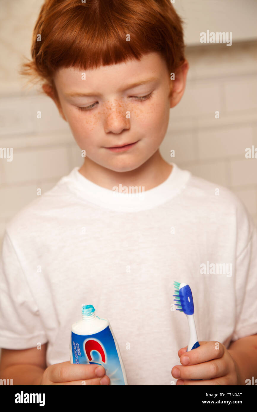 little boy brushing his teeth Stock Photo - Alamy