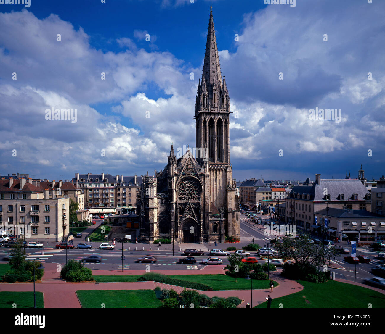 Eglise St-Pierre, Church Stock Photo - Alamy