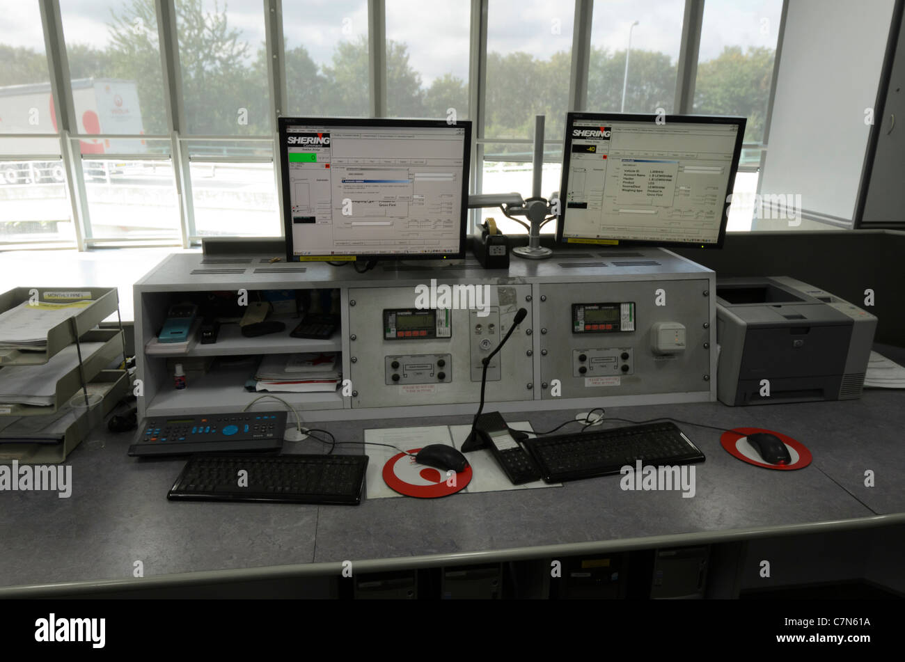Control room in the SELCHP Energy Recovery Facility - New Cross, London ...