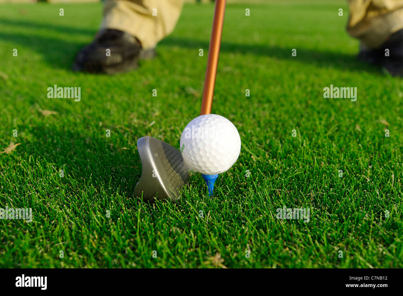 Golf action shots hi-res stock photography and images - Alamy