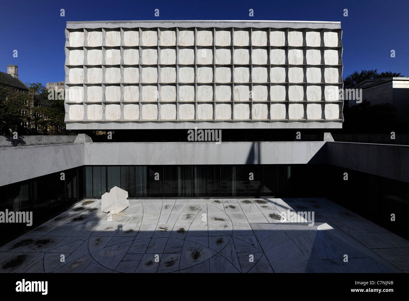 Yale University Beinecke Rare Book Library, largest building in the ...