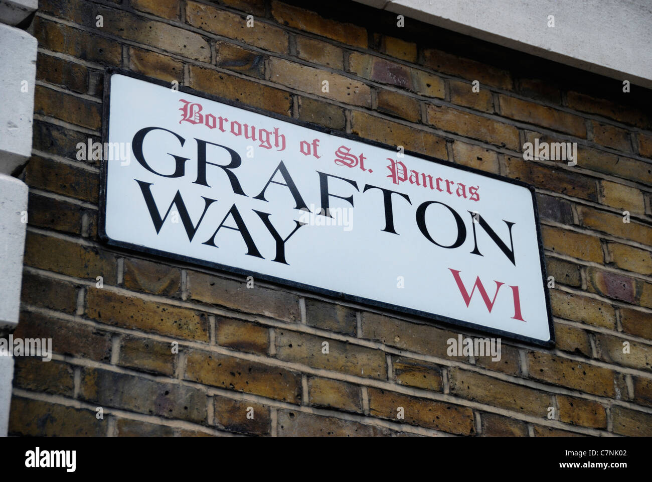 At grafton way hi-res stock photography and images - Alamy