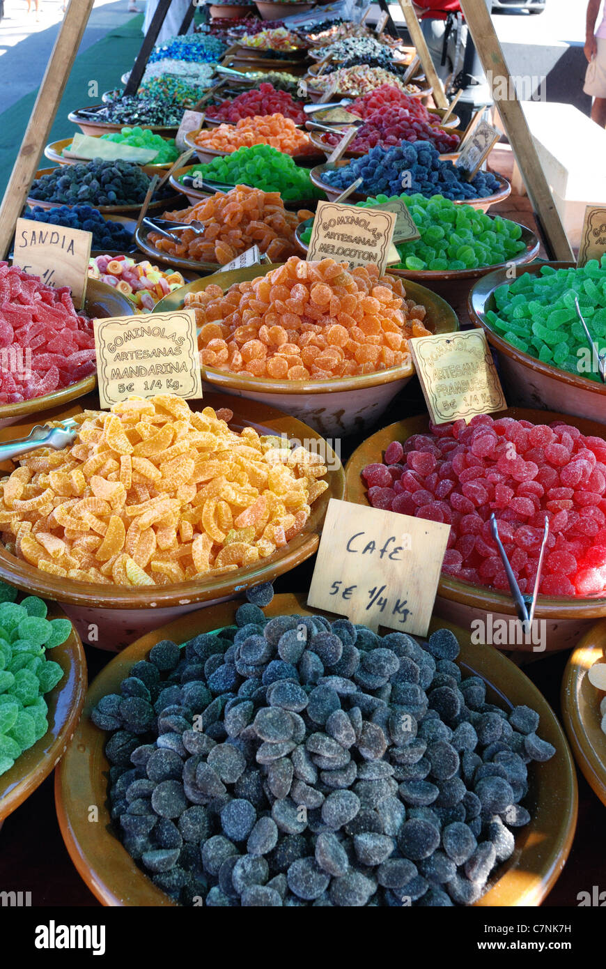 Colourful sweets hi-res stock photography and images - Alamy
