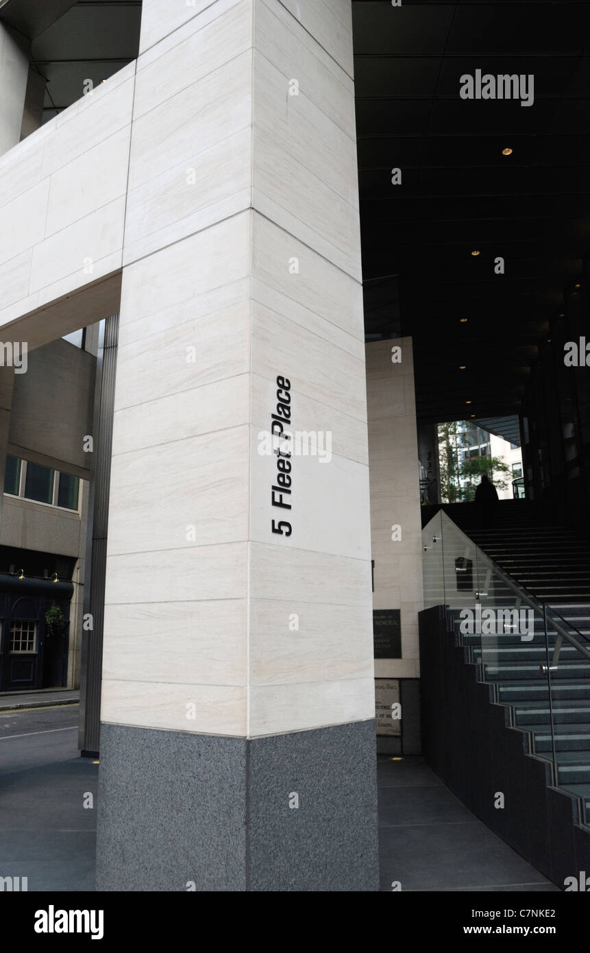 Office building at 5 Fleet Place, London, England Stock Photo - Alamy