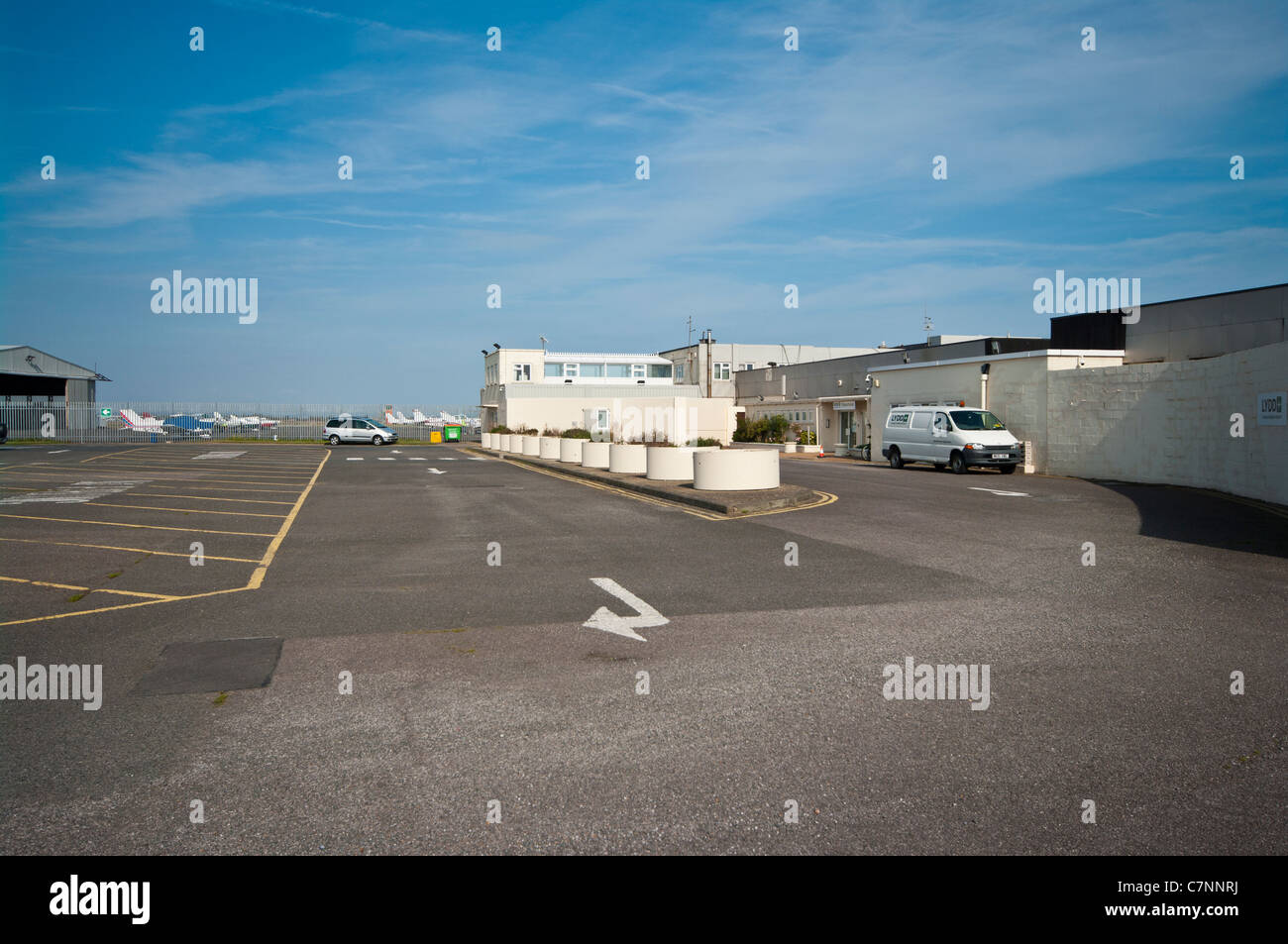 Departures entrance at lydd airport hi-res stock photography and images ...