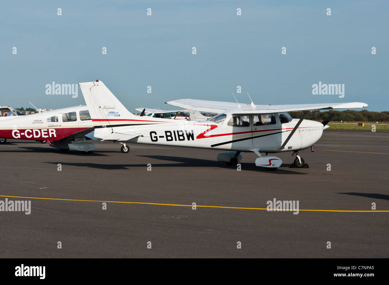 Reims Cessna FA172N Skyhawk II Single Propeller Aircraft Airplane ...