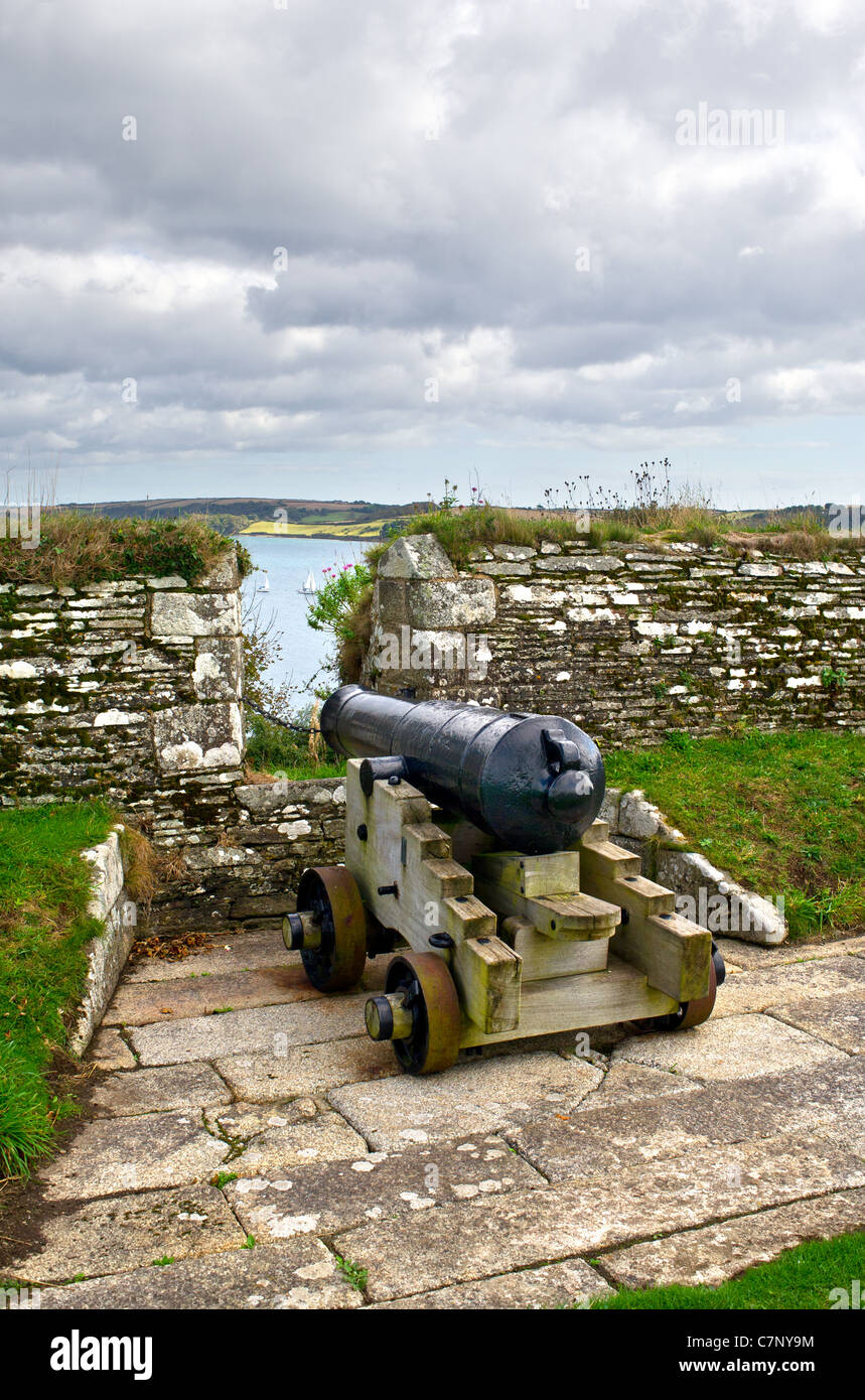 An 18 century muzzle loading cannon of the Nine Gun Battery at ...
