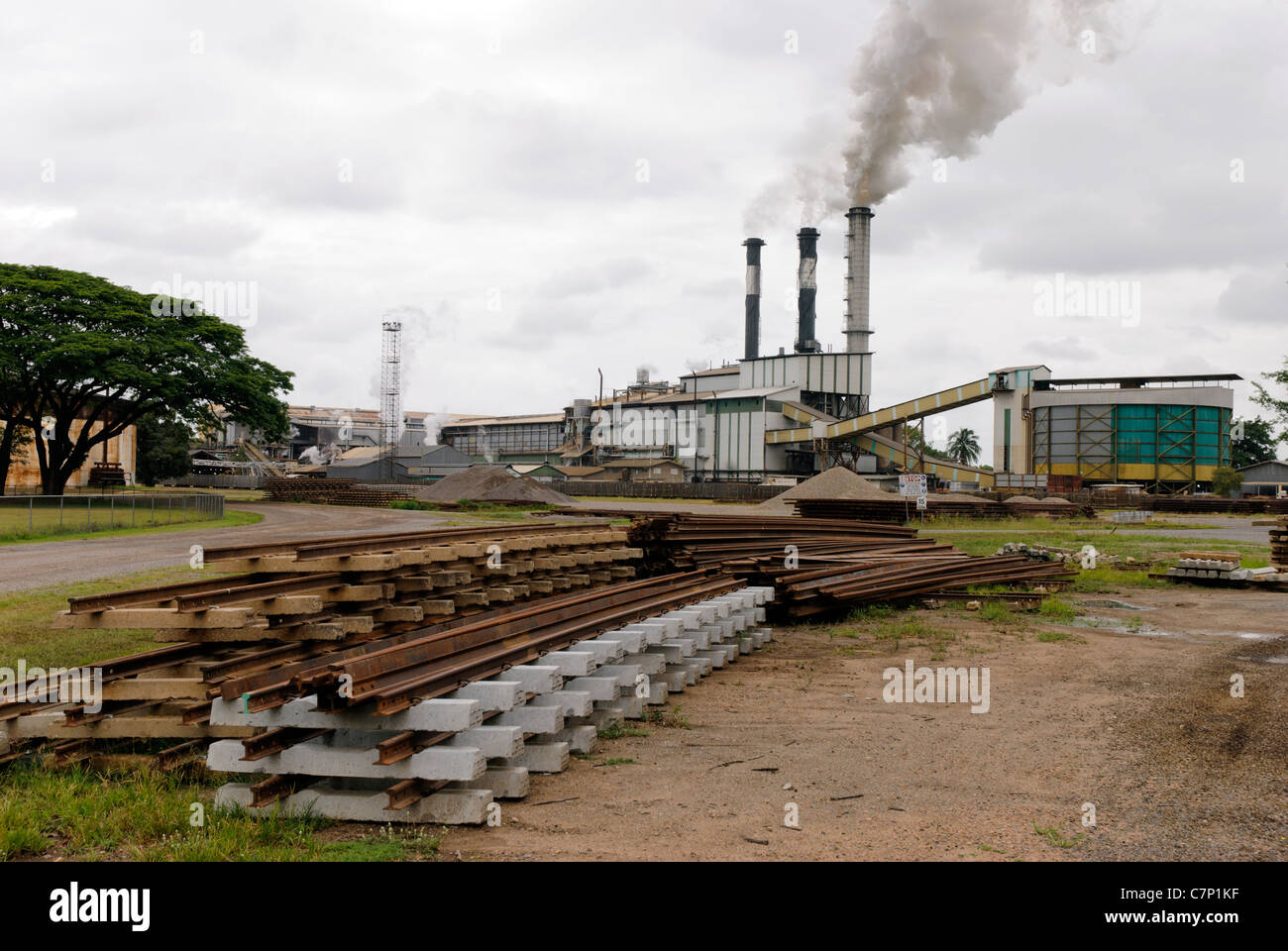 Victoria sugar mill, Ingham - Queensland Stock Photo - Alamy