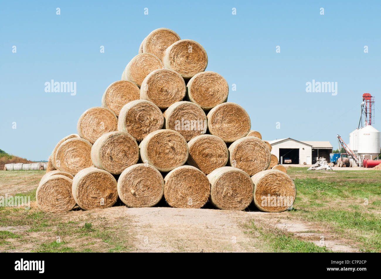 Alfalfa Hay Bales High Resolution Stock Photography and Images - Alamy