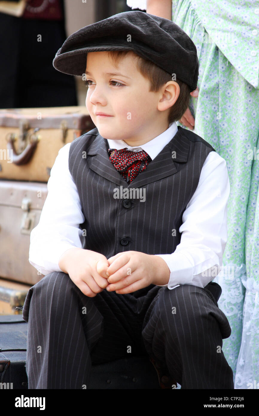 Young traveling boy Stock Photo - Alamy
