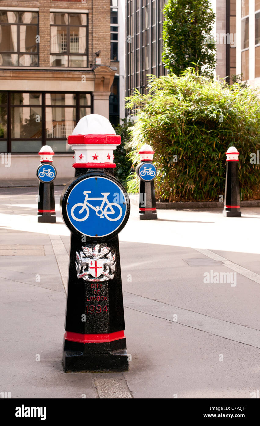 Bollard Bollards High Resolution Stock Photography and Images - Alamy