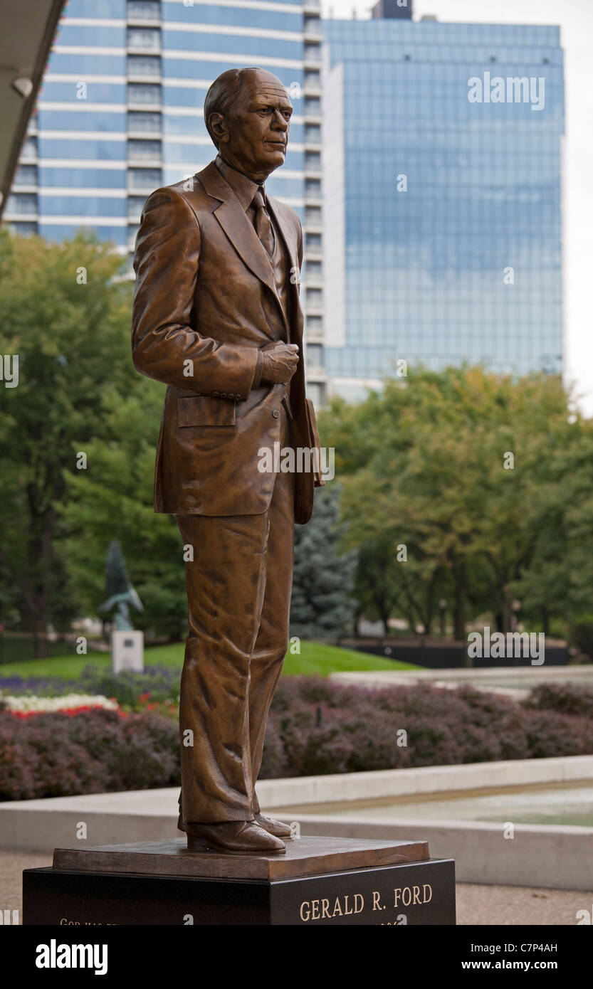 Grand Rapids, Michigan - A statue of Gerald R. Ford outside the Ford ...