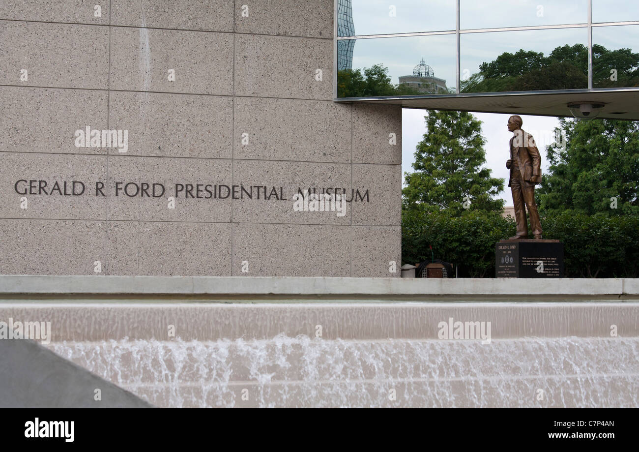 Gerald r ford library hi-res stock photography and images - Alamy