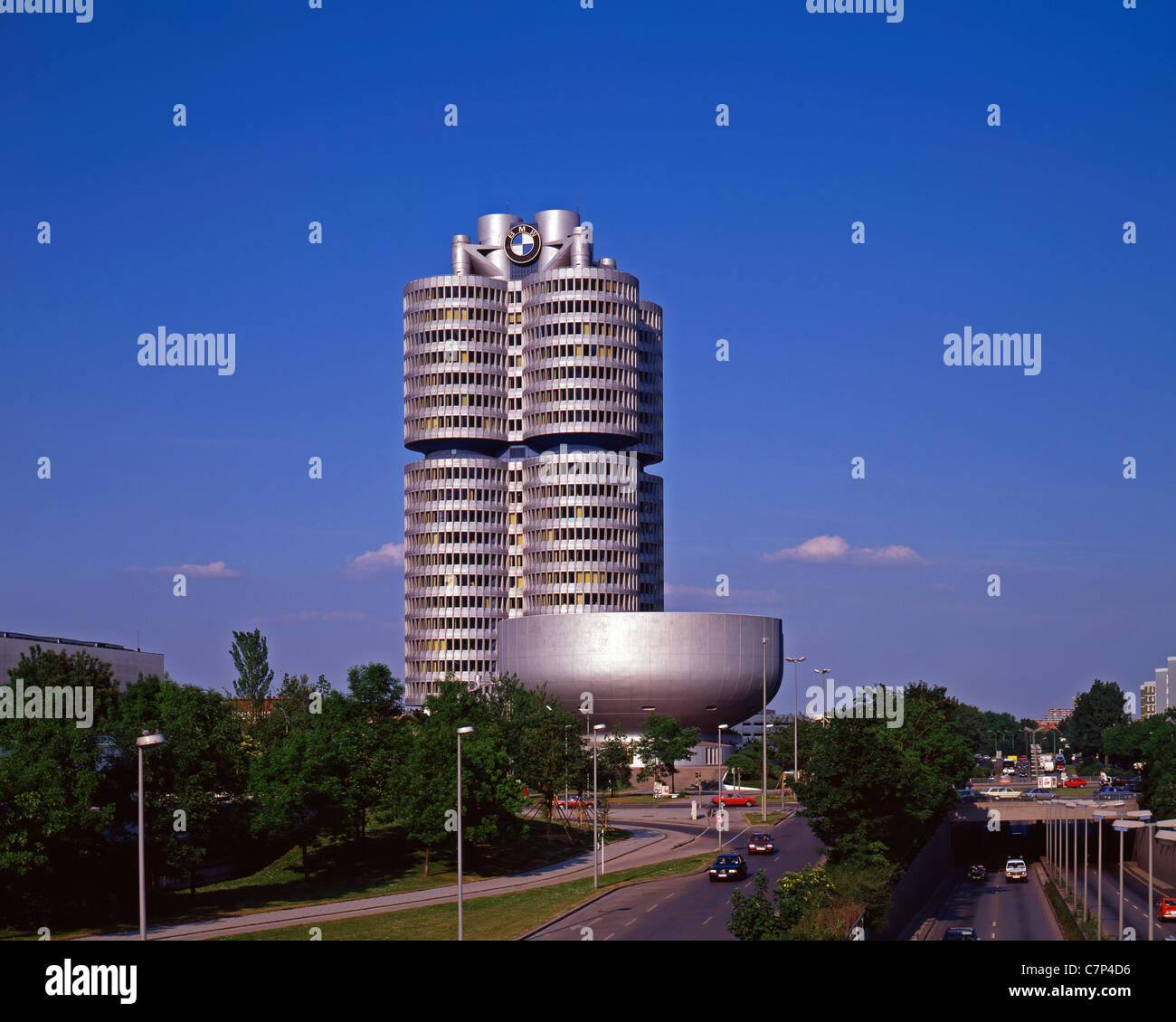 BMW Building, Modern architecture Stock Photo - Alamy