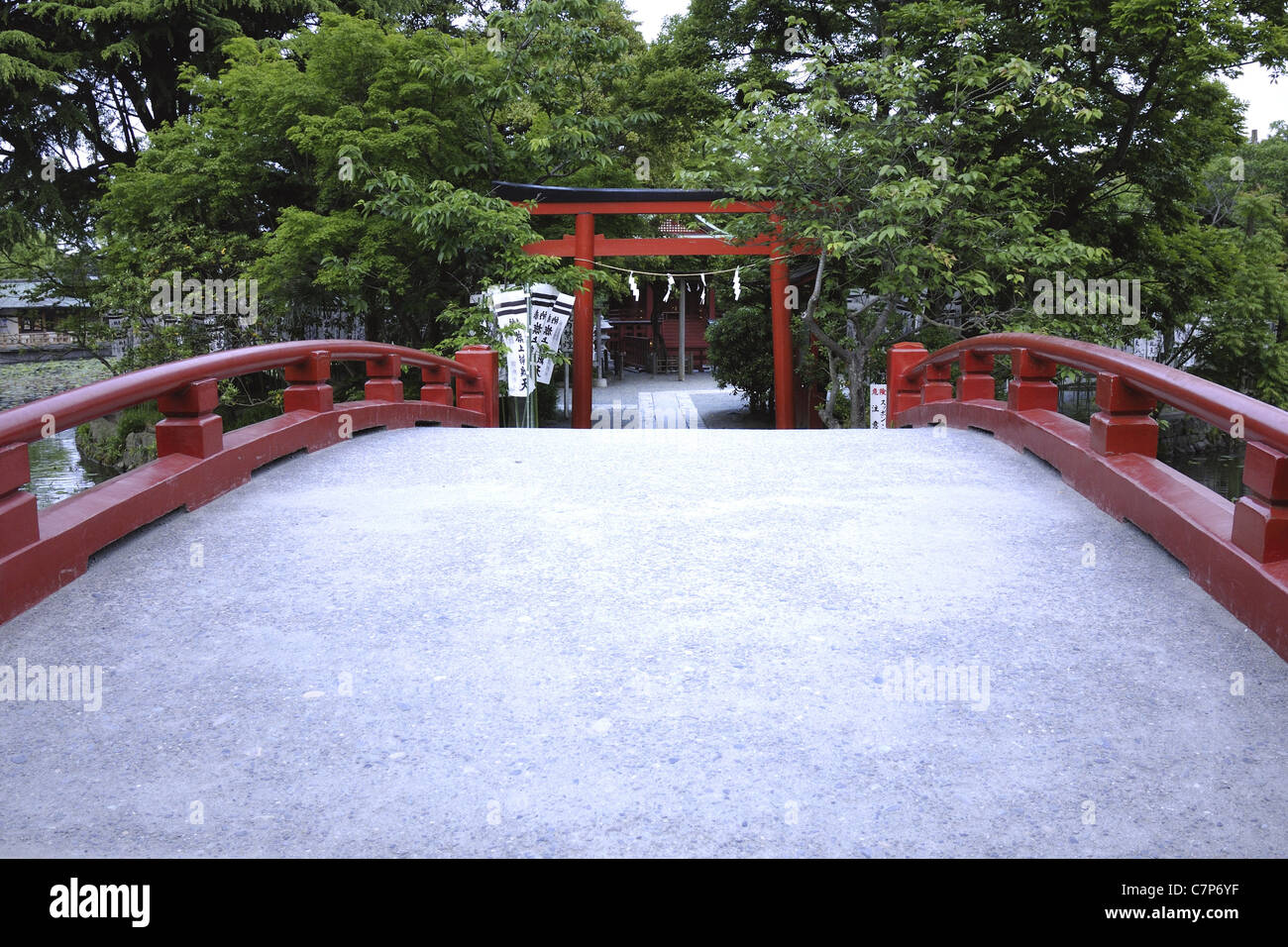 Japanese temples gate hi-res stock photography and images - Alamy