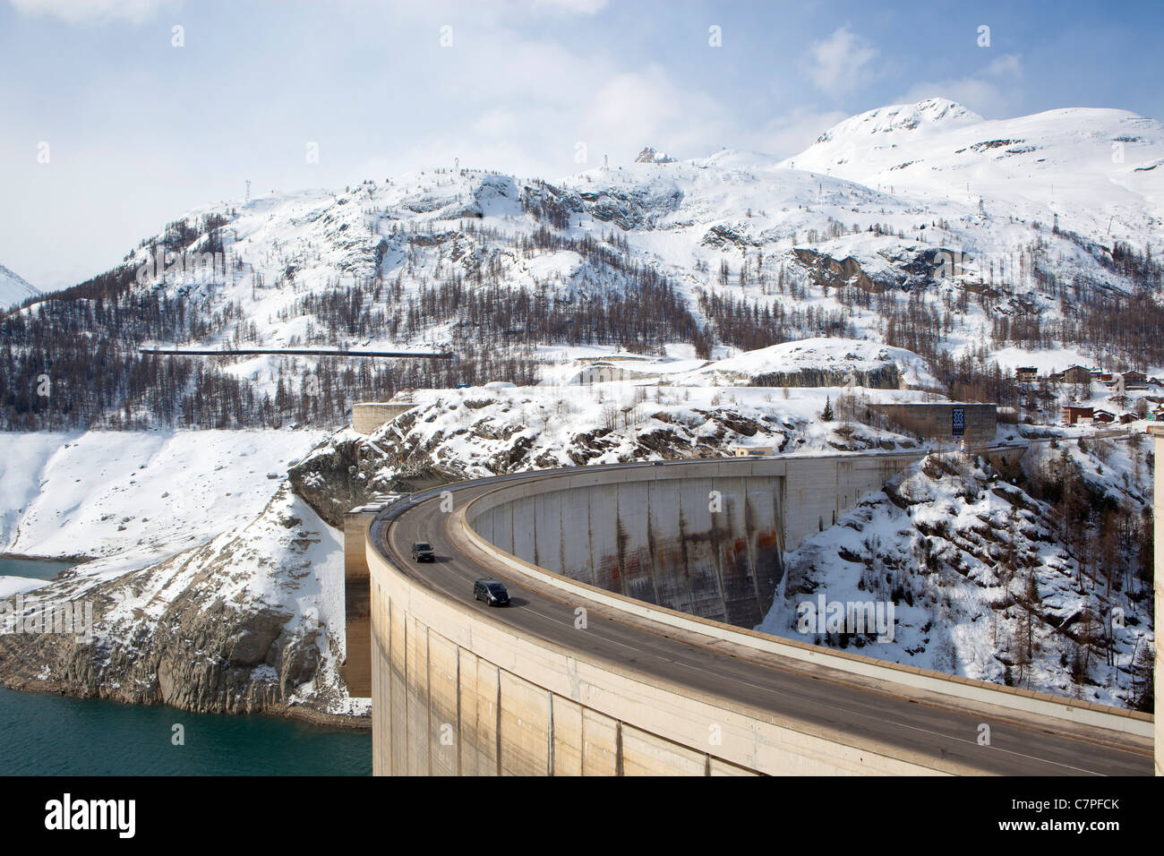 Tignes dam hi-res stock photography and images - Alamy